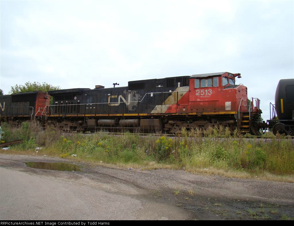 CN 2513